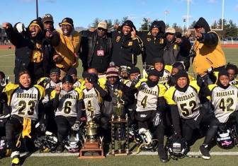 Rosedale Jets celebrate successful football season – QNS
