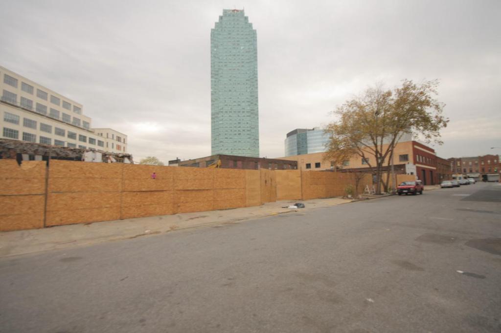 Plans filed for 33-floor, mixed-use residential building in LIC – QNS