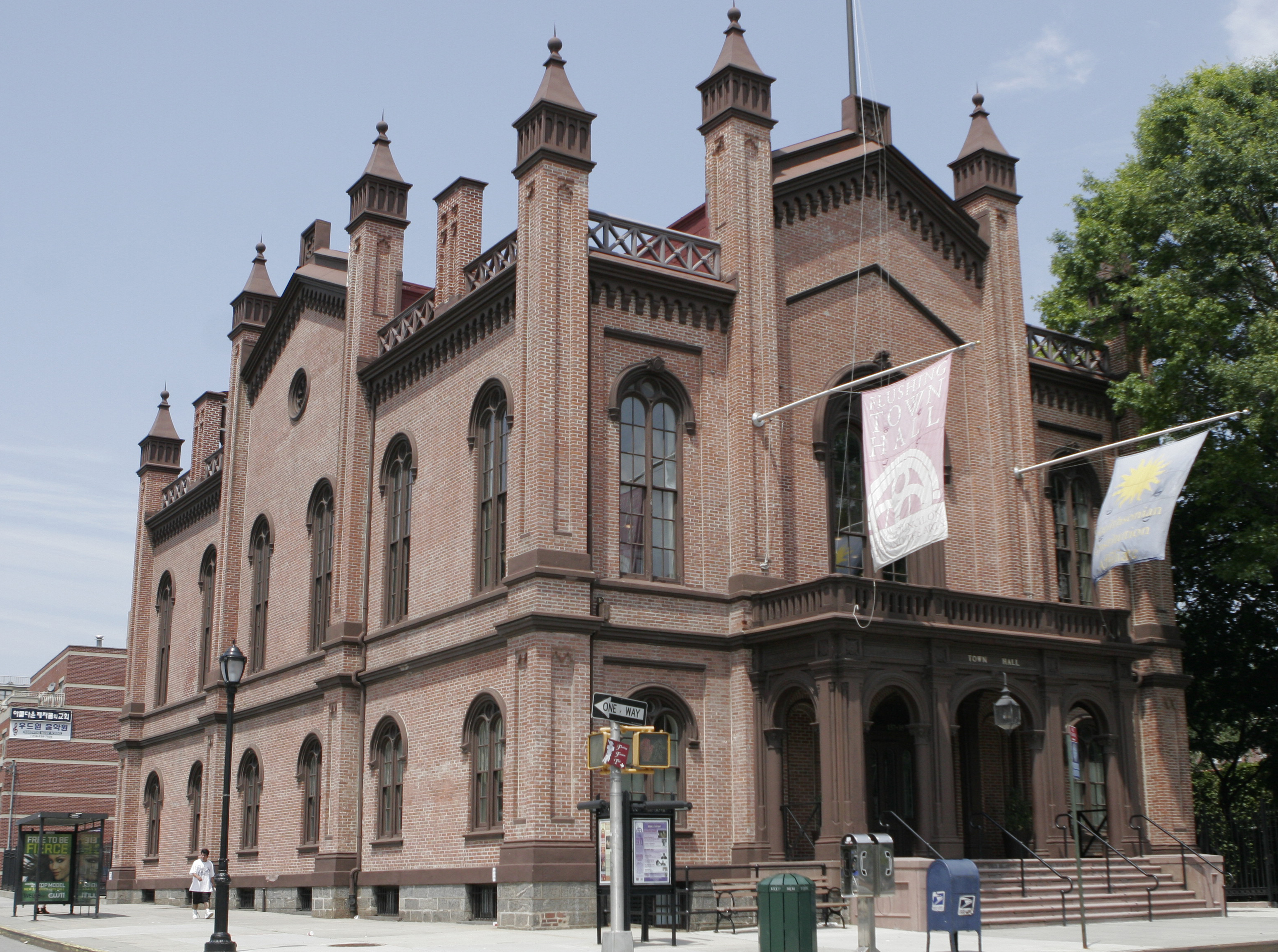 Flushing night market to bring community together – QNS