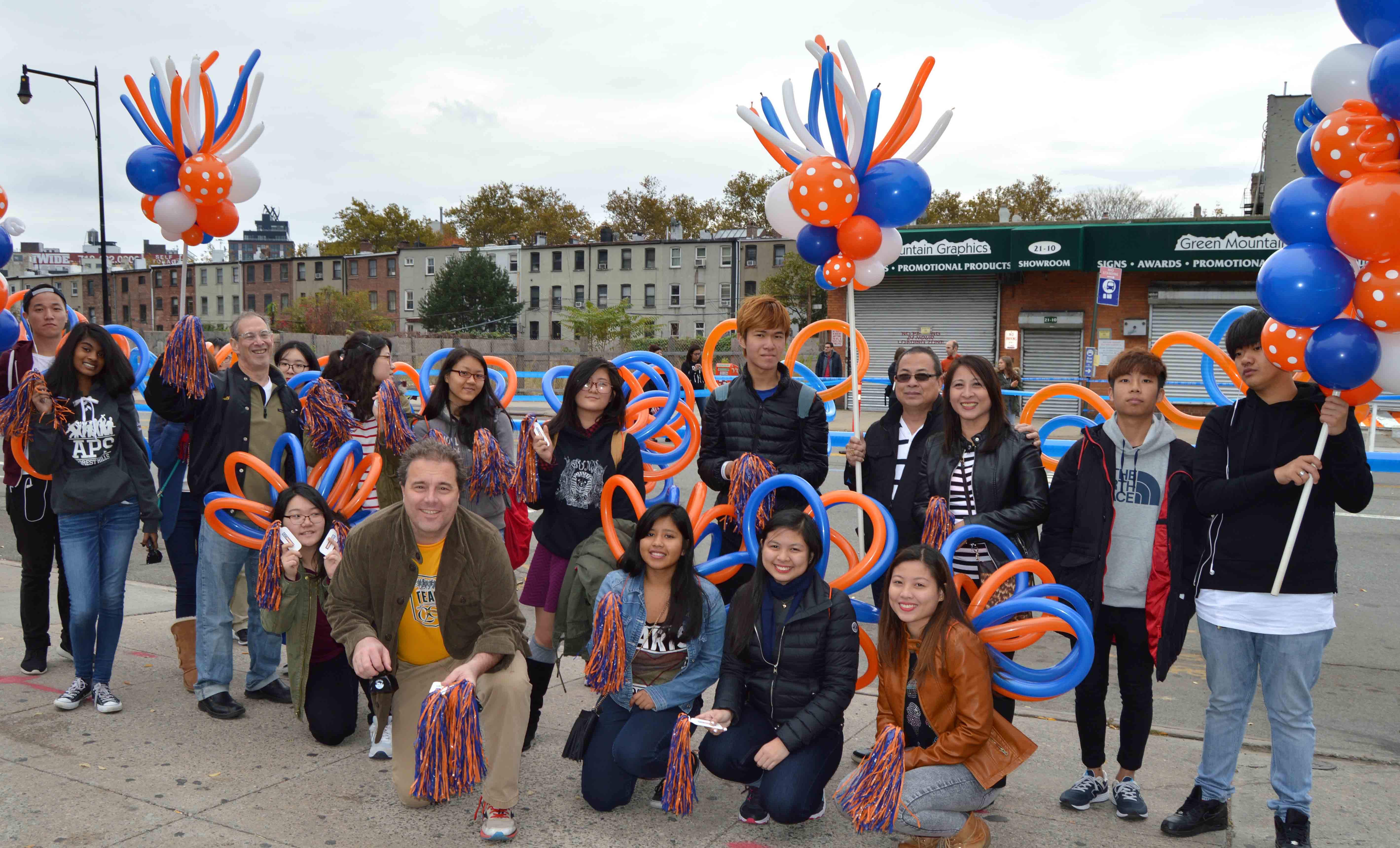 Support the runners of the NYC Marathon in a special cheering section ...