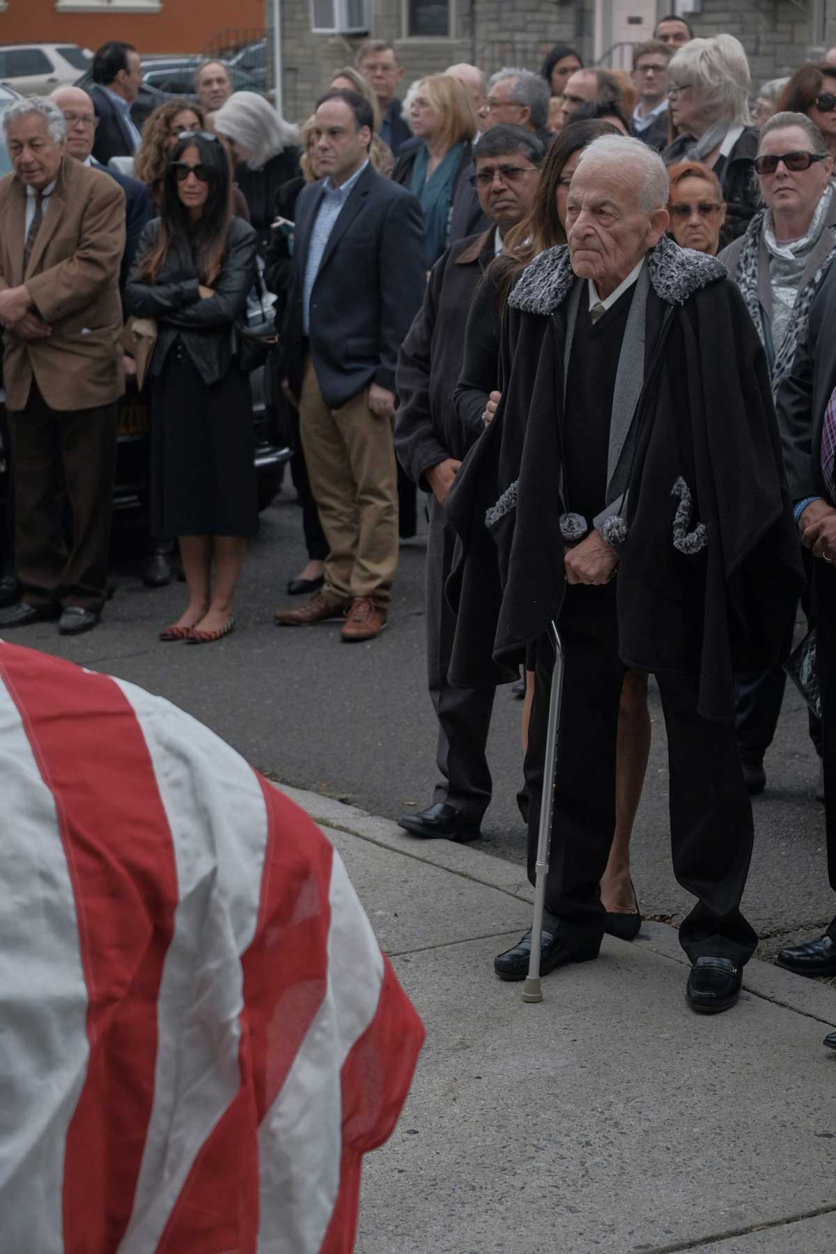 Frank Padavan remembered as a political leader and dedicated father – QNS