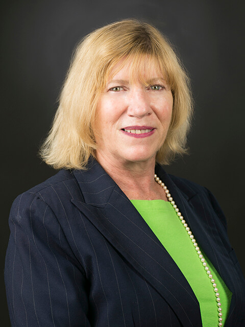 Take a look inside these homes that are for sale in Douglaston ...