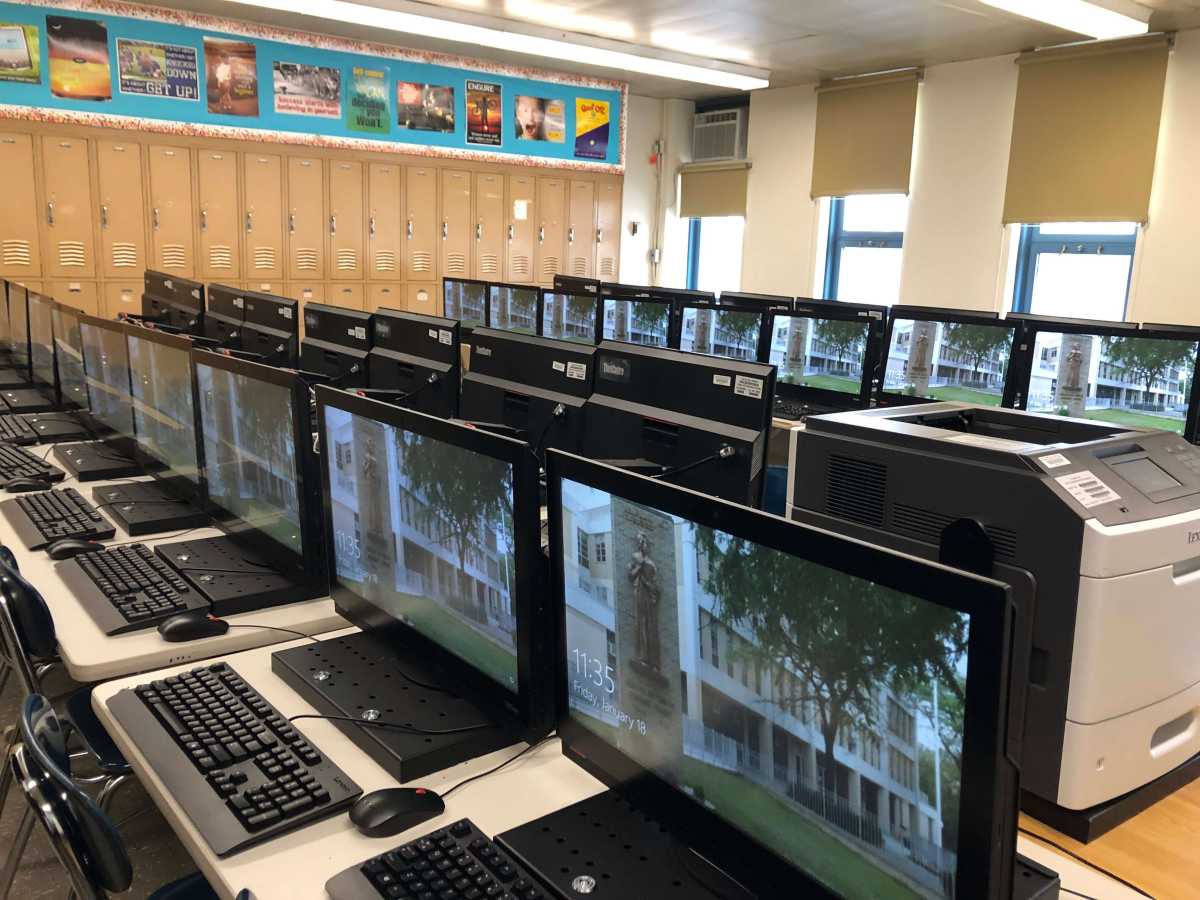 Benjamin Cardozo High School in Bayside unveils new student technology ...