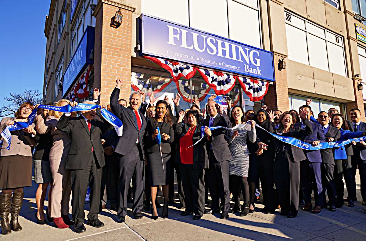 PHOTOS: Flushing Bank opens new location on Northern Boulevard in ...