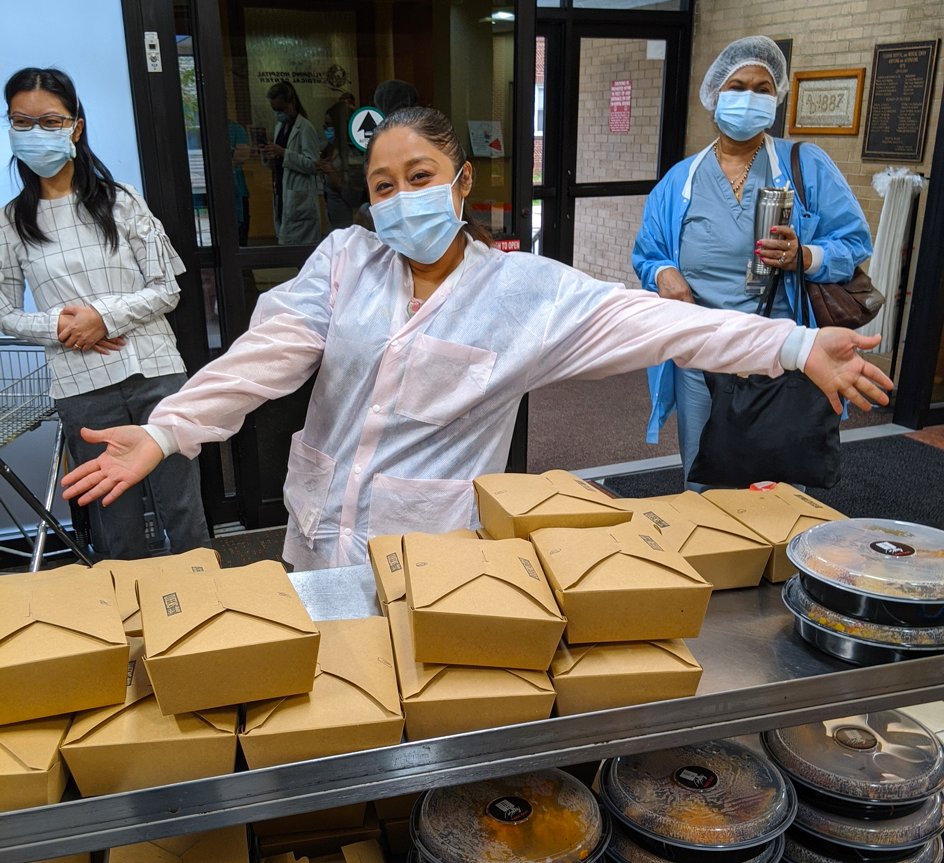 Queens Feeds Hospitals joins forces with Frontline Foods and Chef José ...