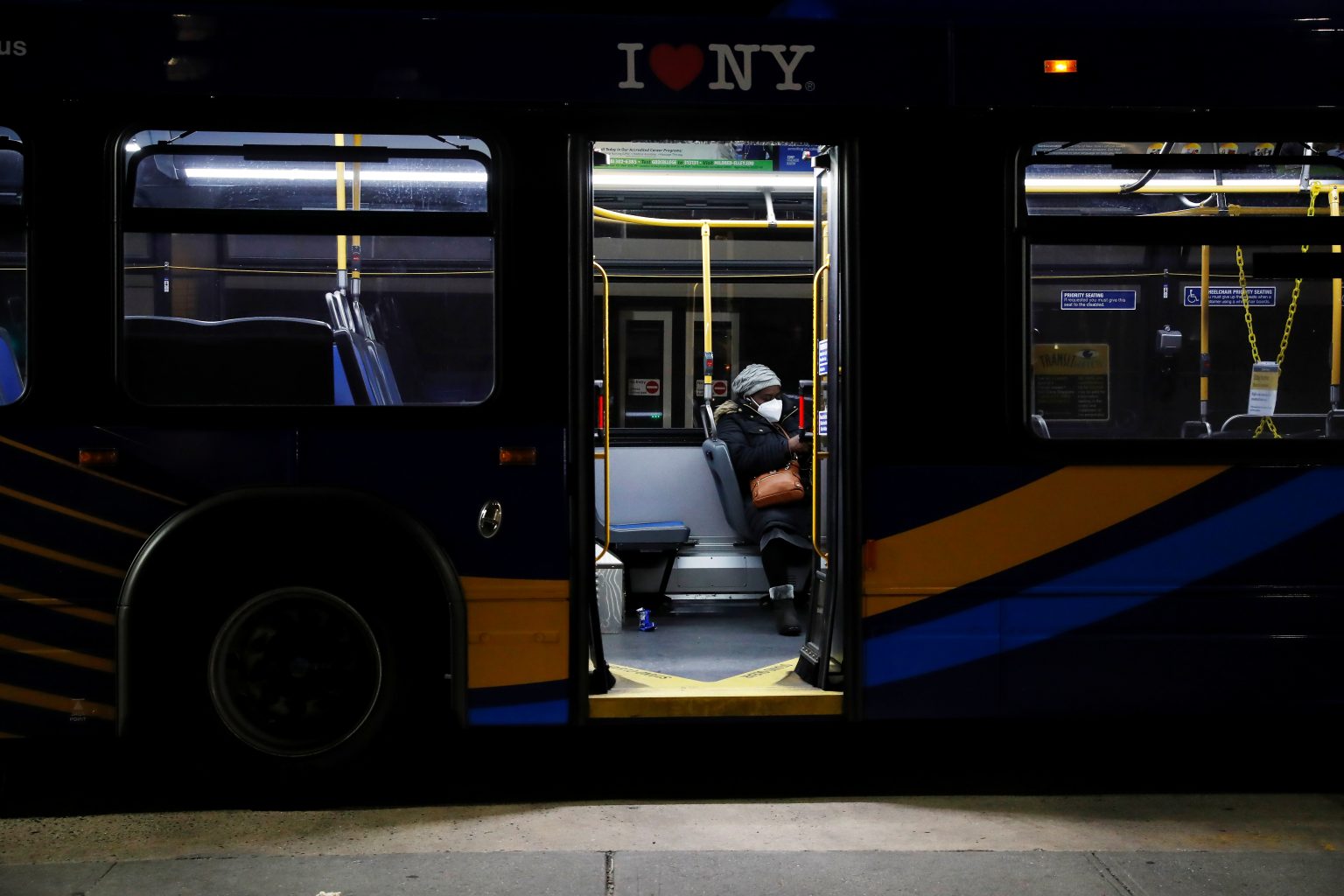 City unveils new busways in southeast Queens – QNS