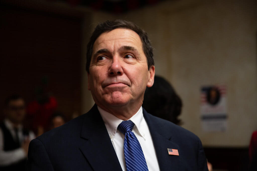 Quinn officially drops out of Queens borough president race after pair ...