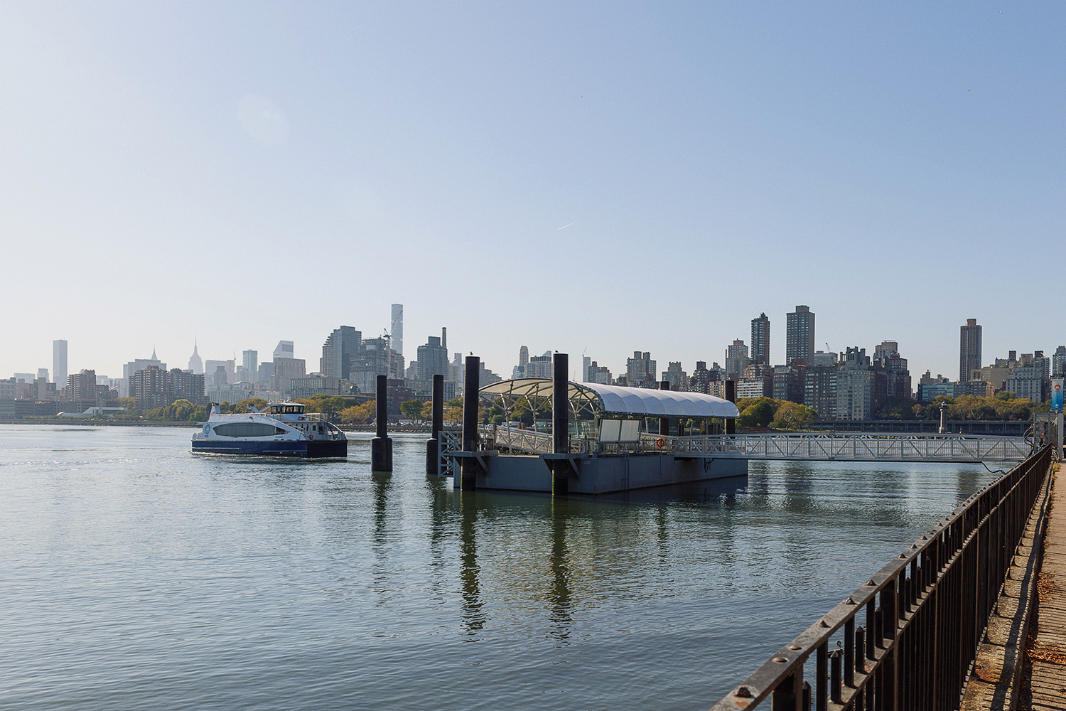 Queens leaders celebrate extension of Astoria ferry route to Upper ...