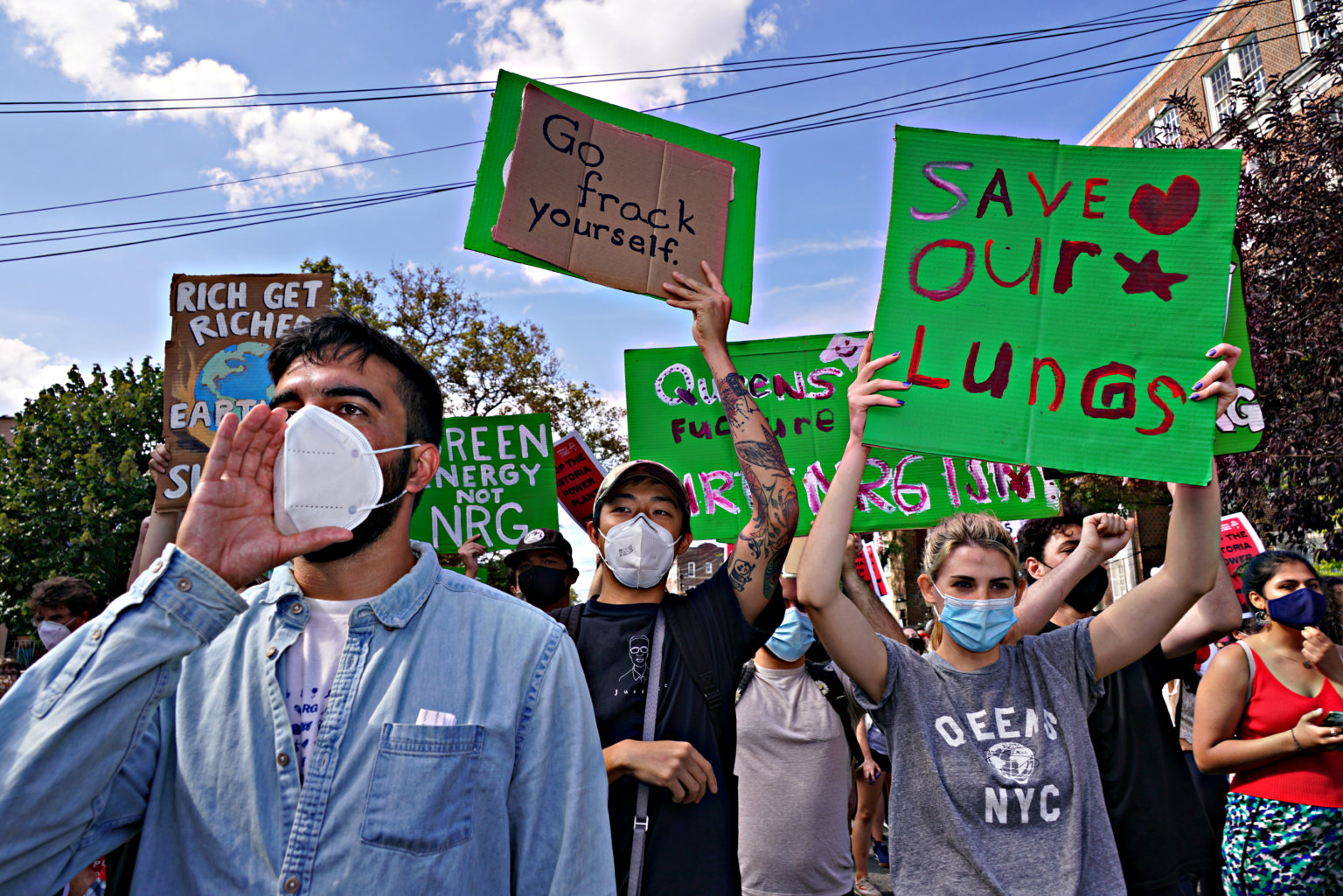‘No fracking way!’: Astoria community protests proposed NRG power plant ...