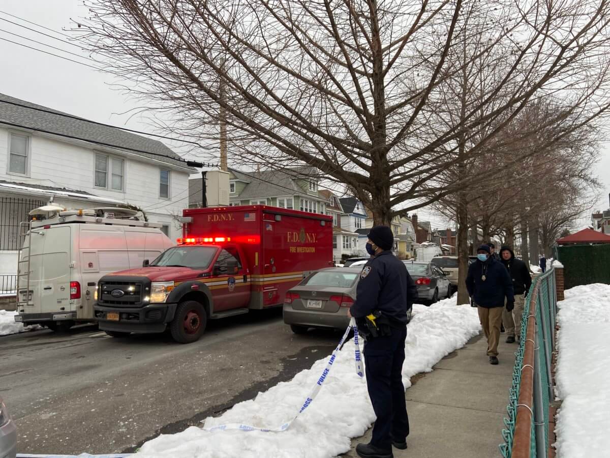 Flushing house fire claims life of father and his 6-year-old son – QNS.com