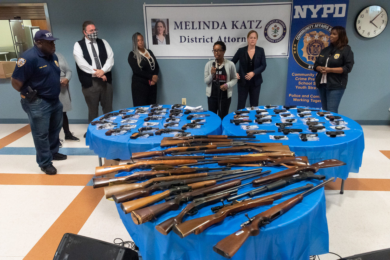 Springfield Gardens gun buyback event takes 79 firearms off Queens ...