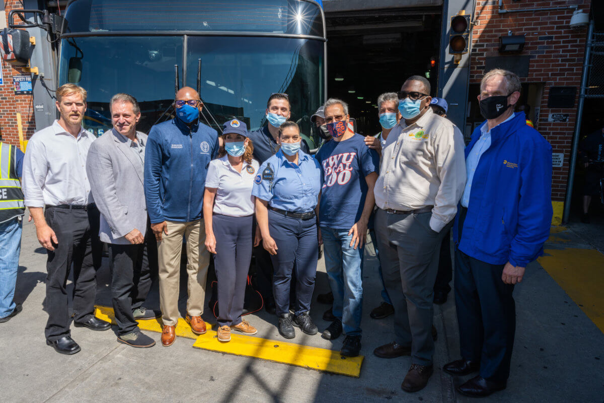 Governor honors MTA bus driver for her ‘bravery and courage’ after ...