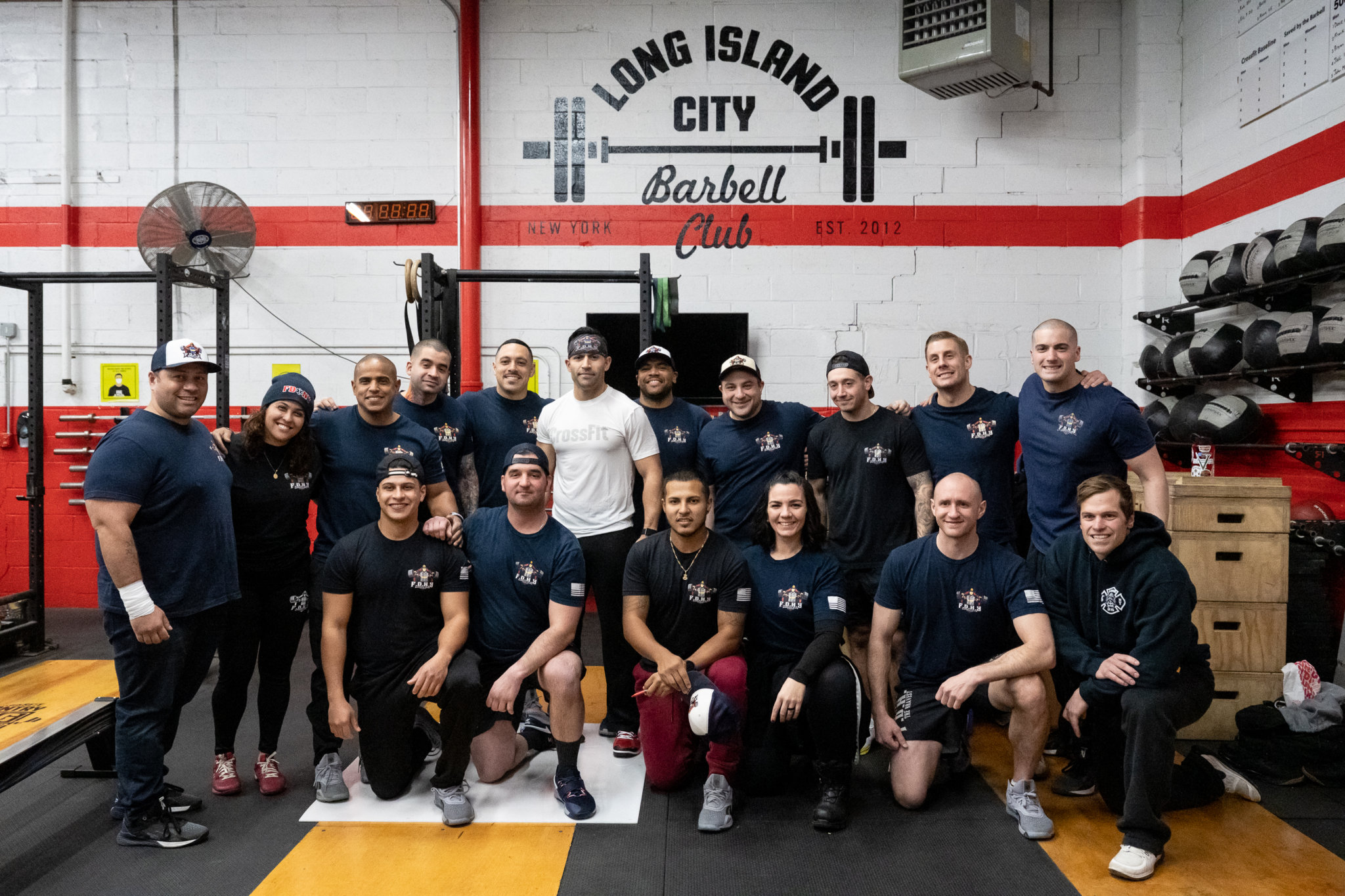 PHOTOS: FDNY and NYPD vie for bragging rights in LIC CrossFit ...