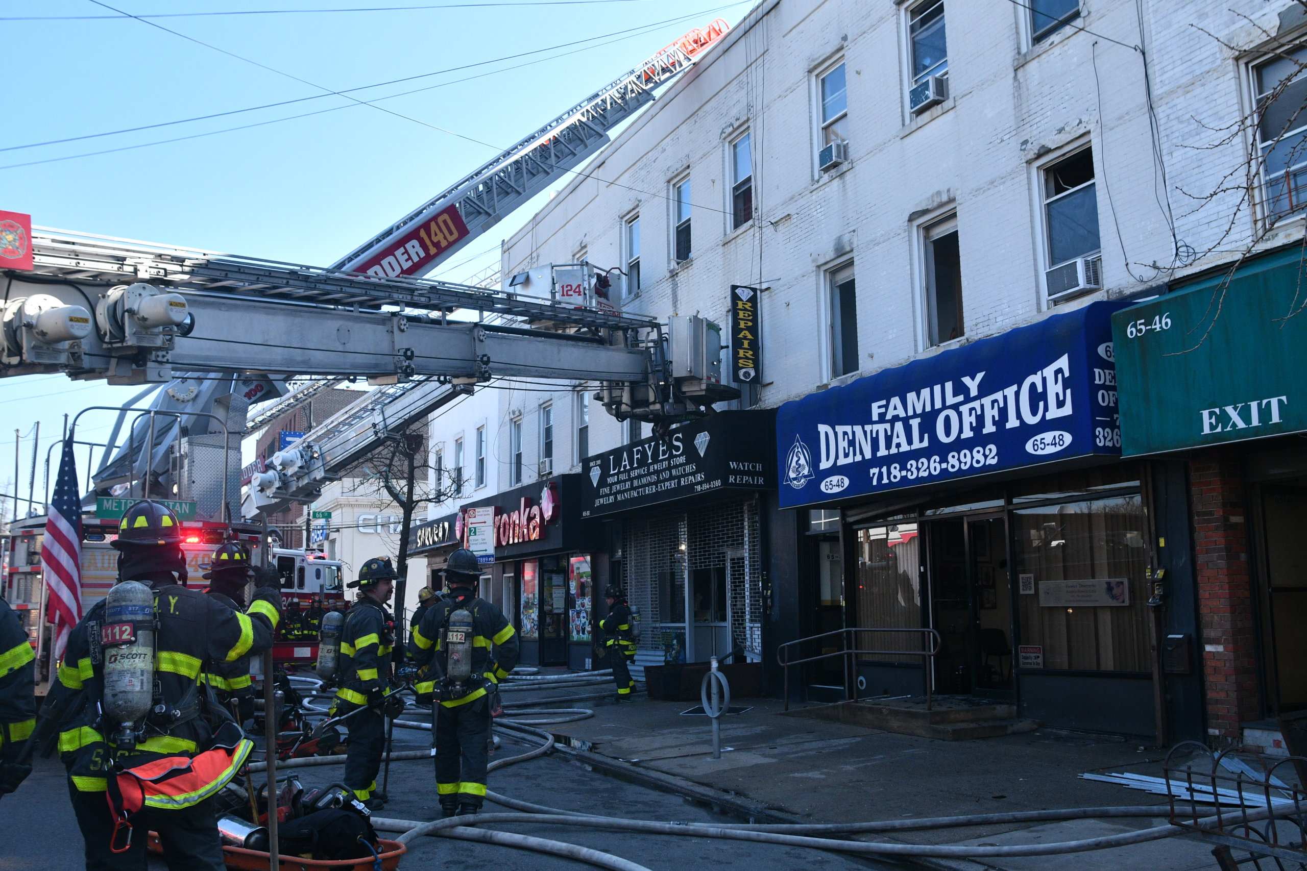 Two-alarm fire at Maspeth jewelry store injures three: FDNY – QNS