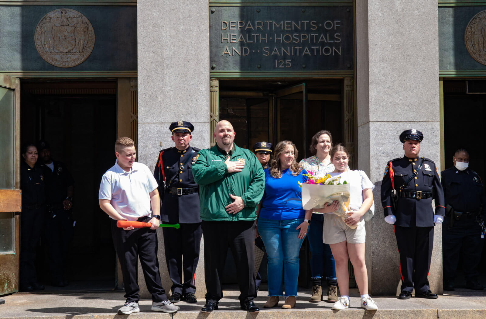 Retiring DSNY commissioner gets hero’s send-off during ‘walkout ...