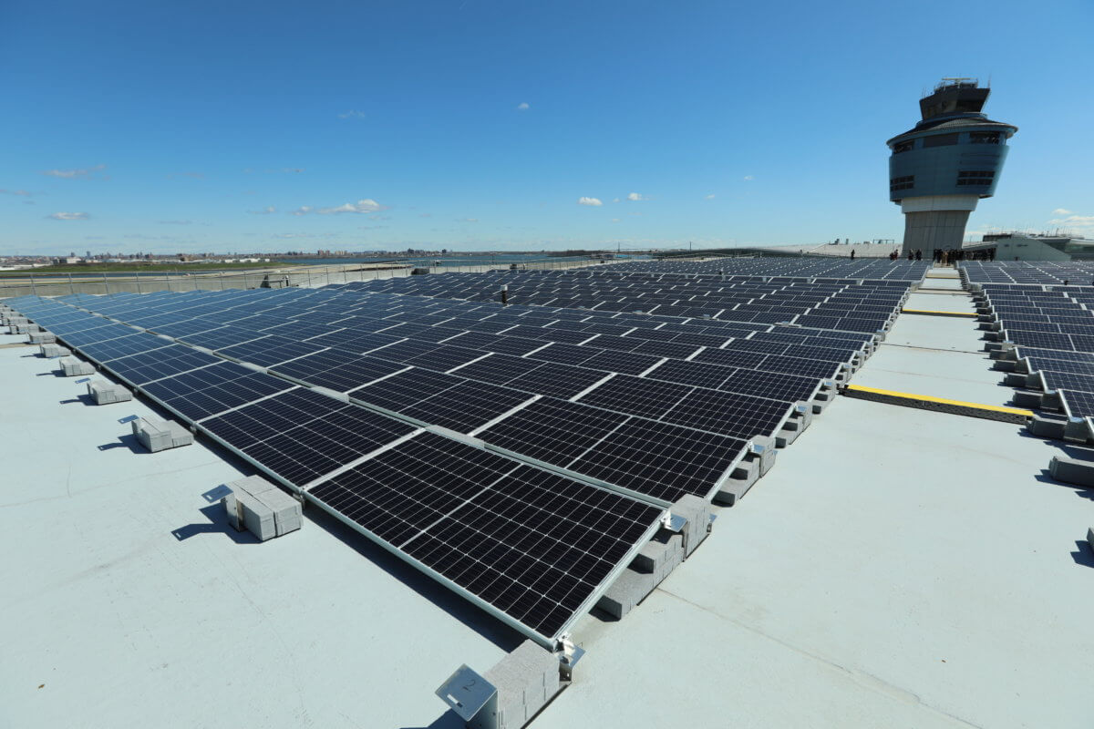 Port Authority completes huge solar panel rooftop at LaGuardia Airport ...