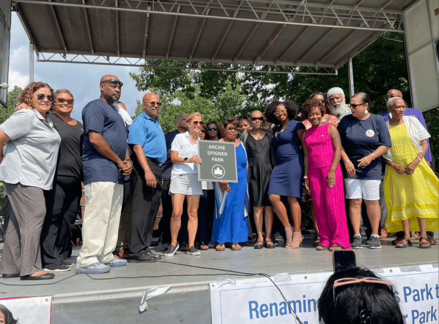 Southeast Queens lawmakers celebrate renaming of St. Albans Park in ...