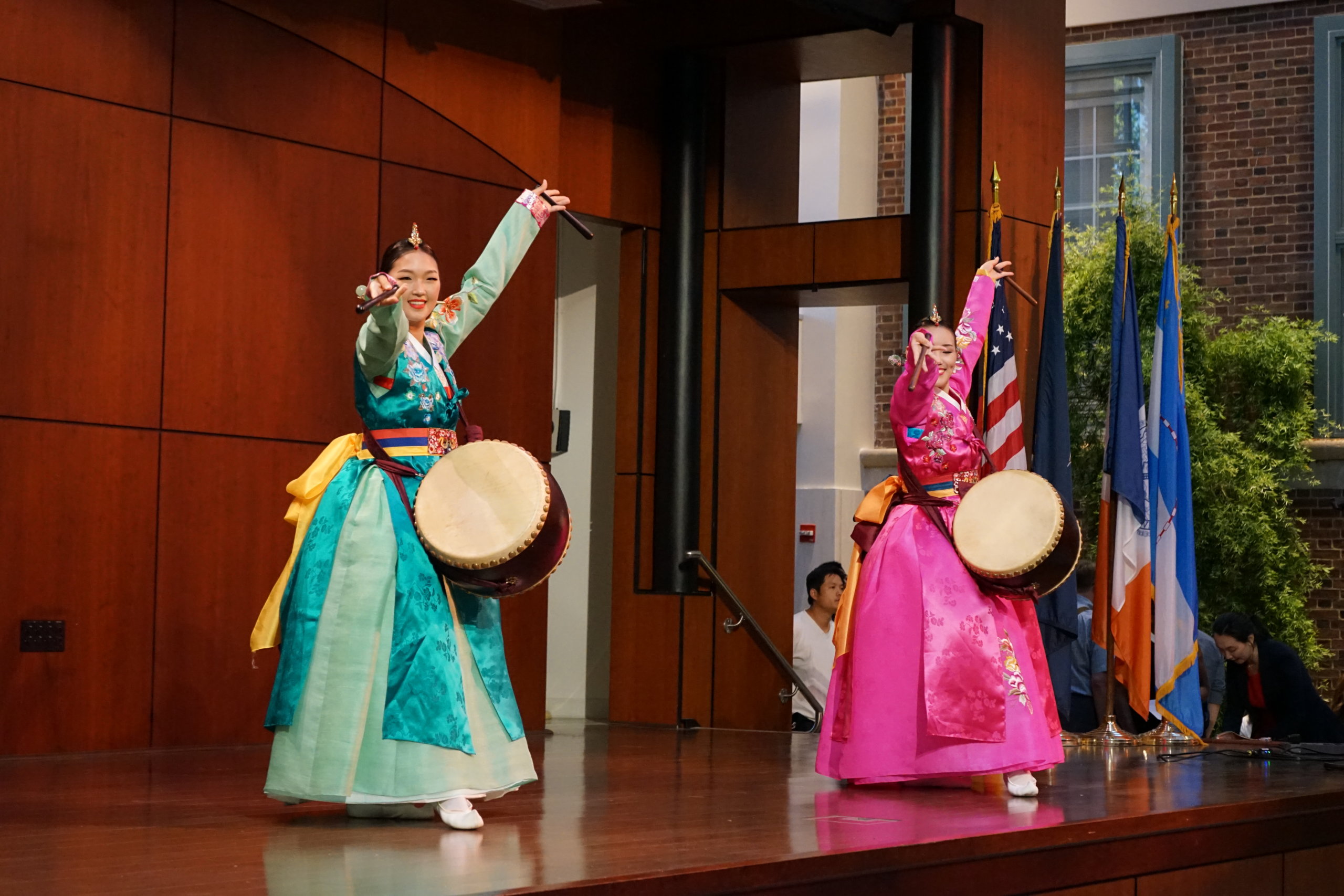 PHOTOS: Queens borough president celebrates Mid-Autumn Festival – QNS