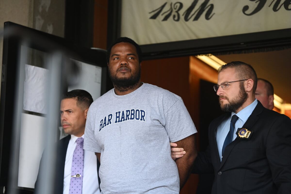 Fugitive faces life in prison for allegedly killing girlfriend and her ...