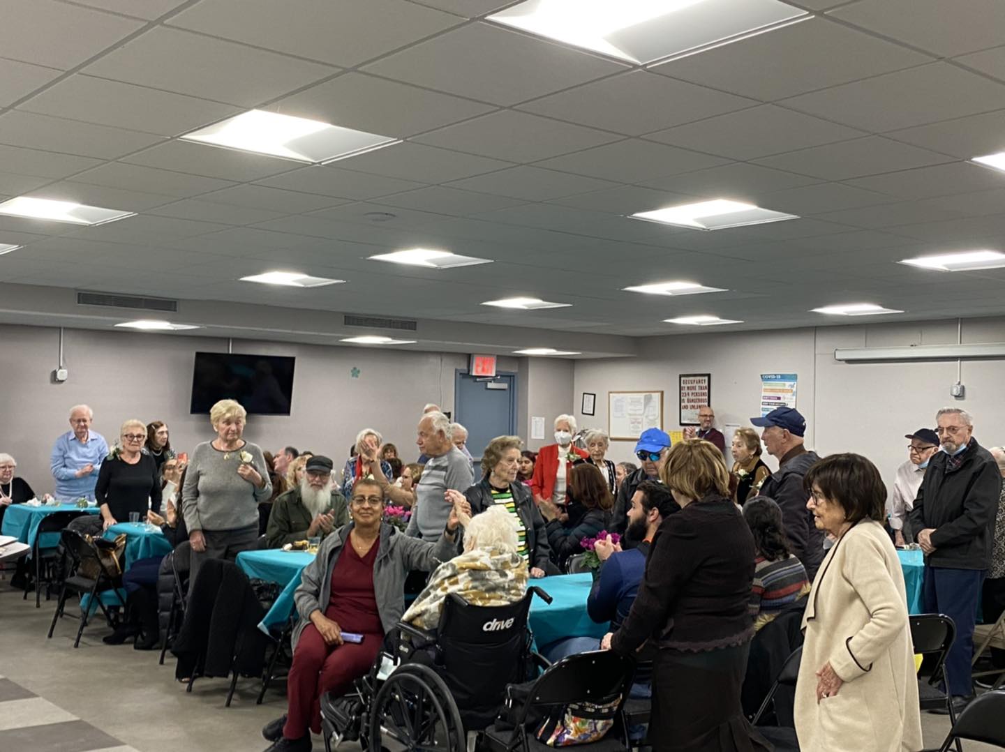 Photo exhibition of Holocaust survivors opens at Sam Field Center in ...