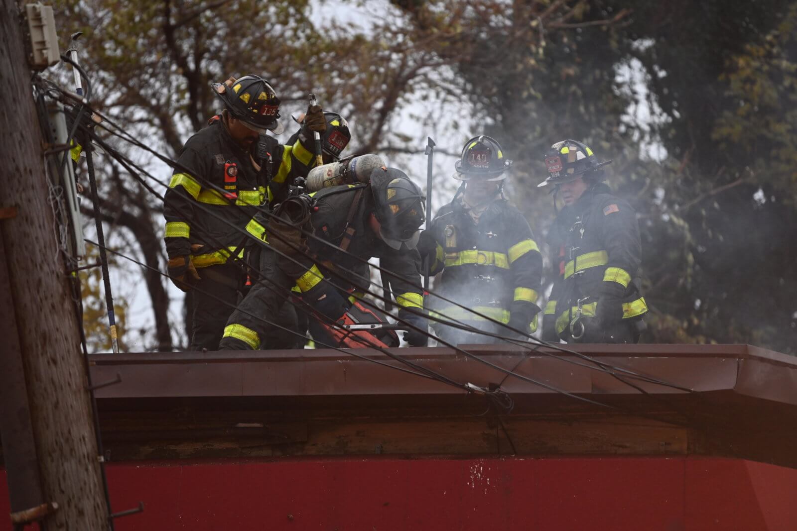 FDNY battles early morning three-alarm fire in Middle Village – QNS.com