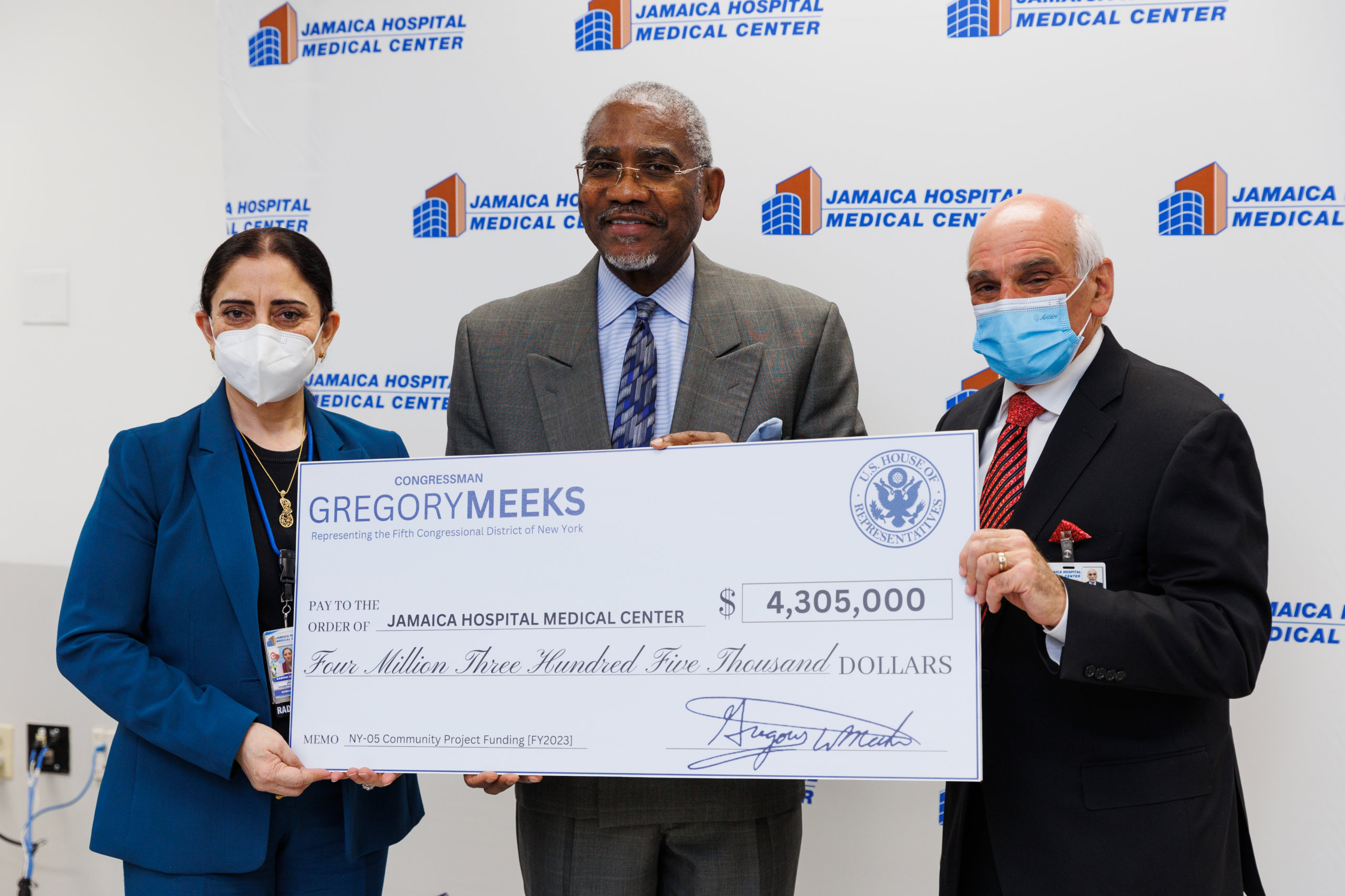 Congressman Meeks presents $4.3 million in federal funding to Jamaica ...