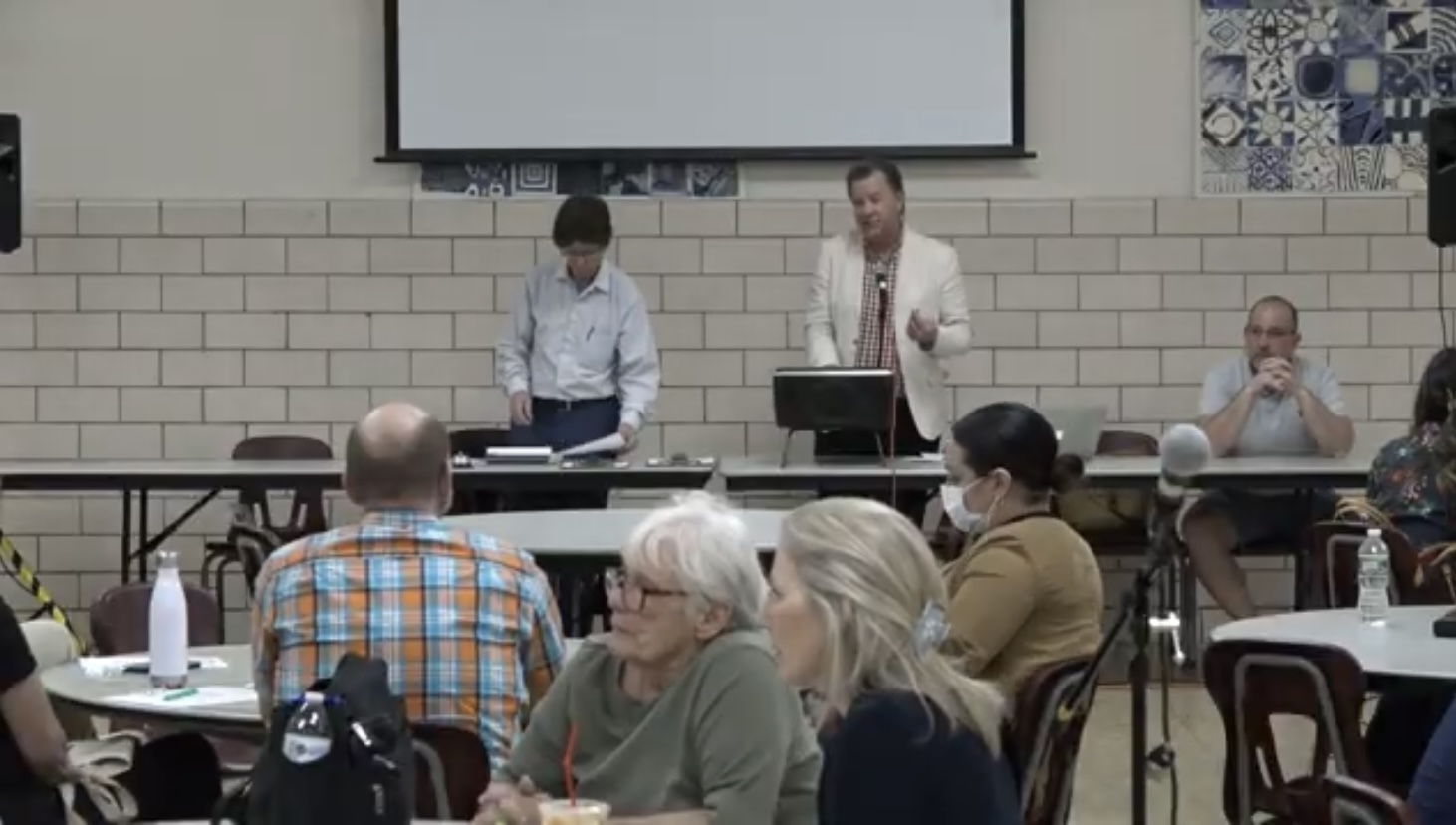 Queens Community Board 5 introduces new board members – QNS