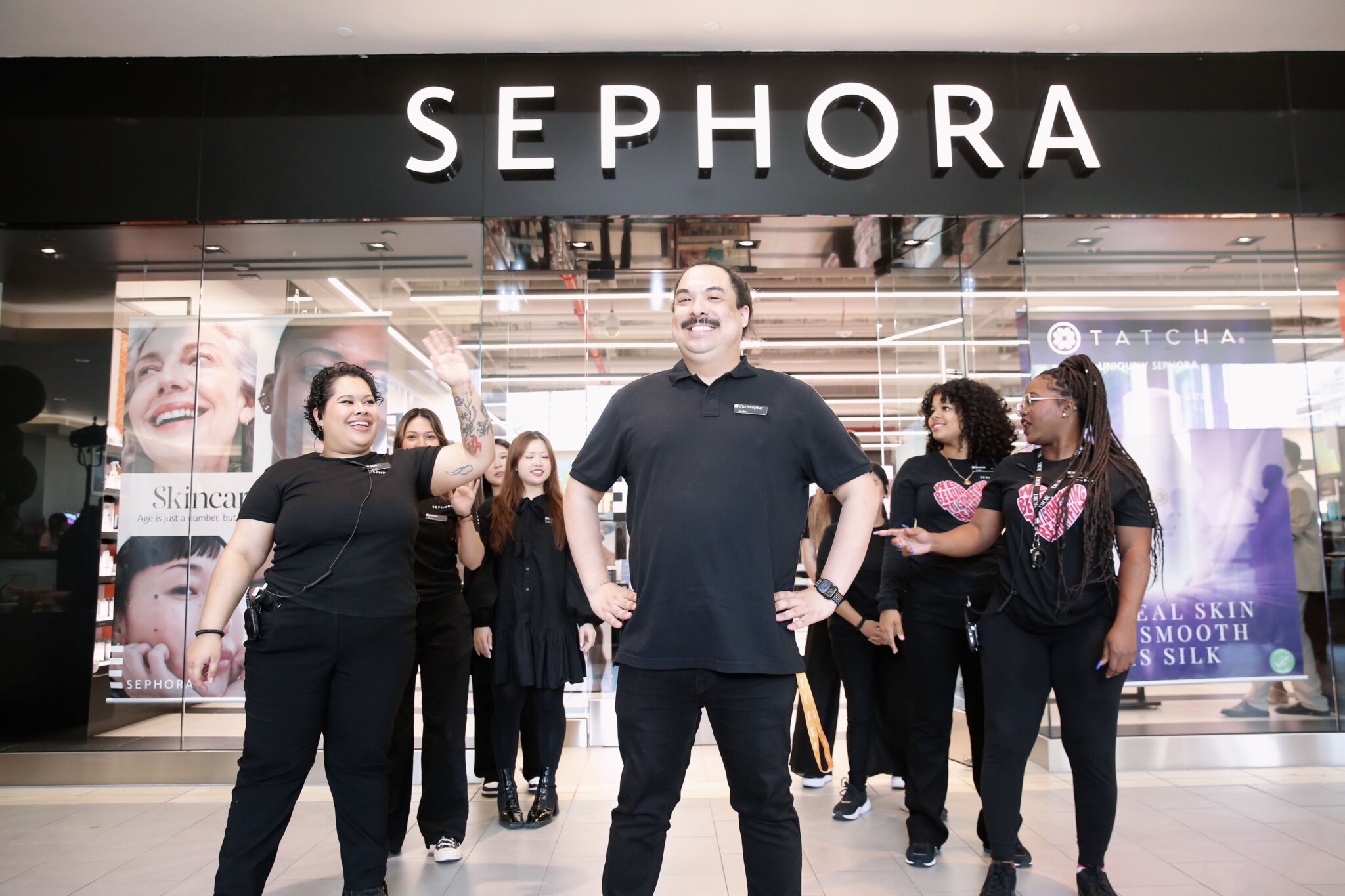 Sephora opens new storefront at The Shops at Skyview in Flushing – QNS