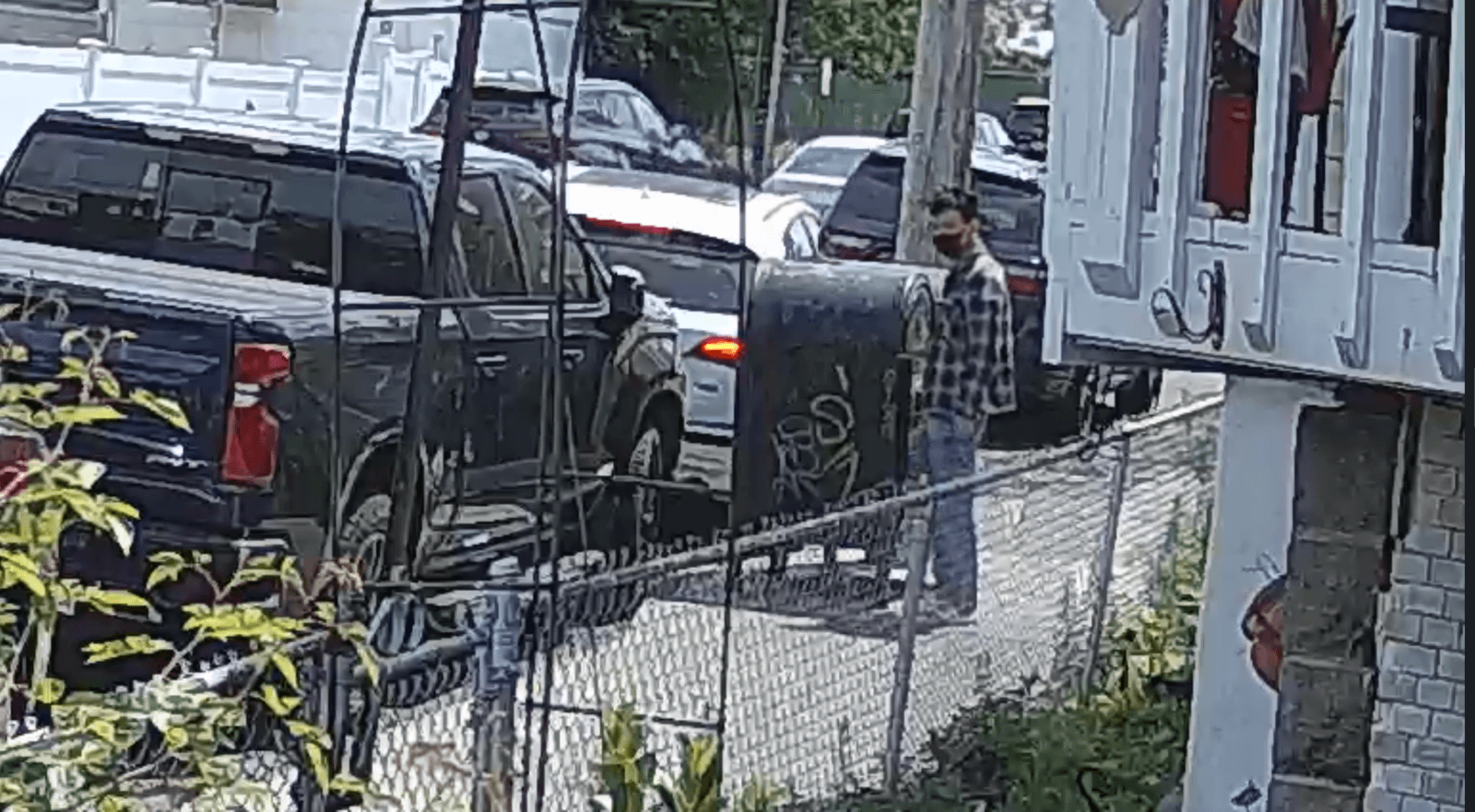 Cops cuff pair of Maspeth mail thieves caught on camera by local ...