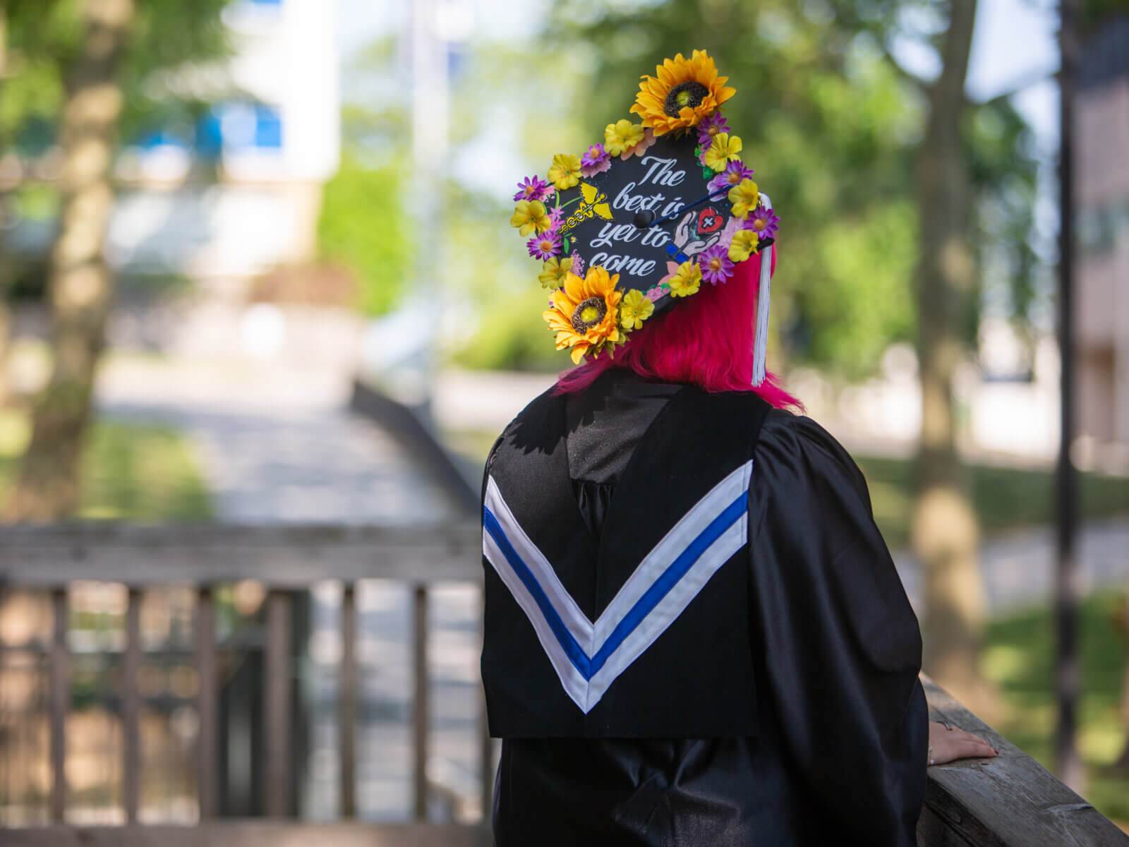 QCC celebrates 2023 class of graduates at commencement ceremony – QNS
