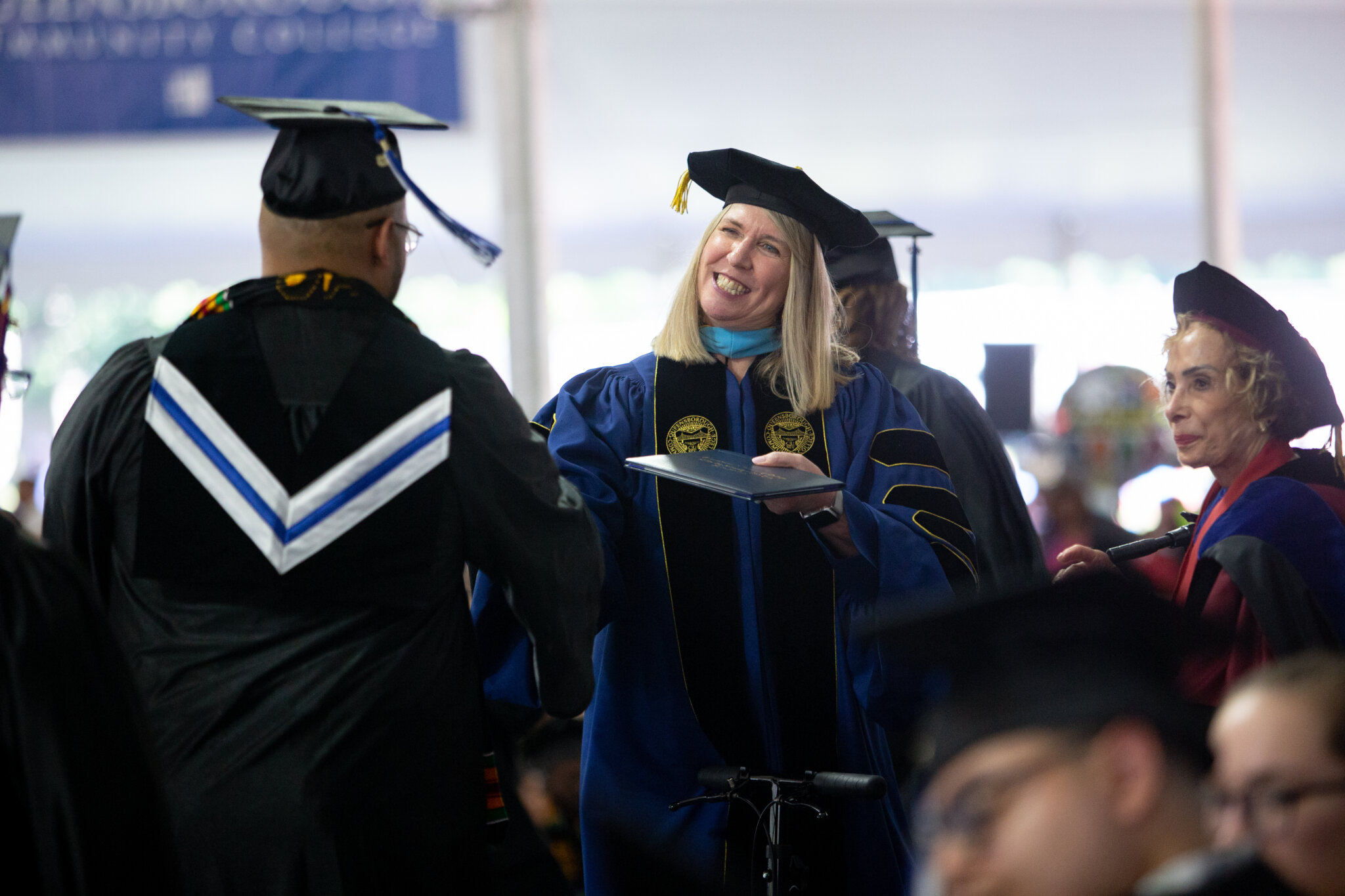 QCC celebrates 2023 class of graduates at commencement ceremony – QNS