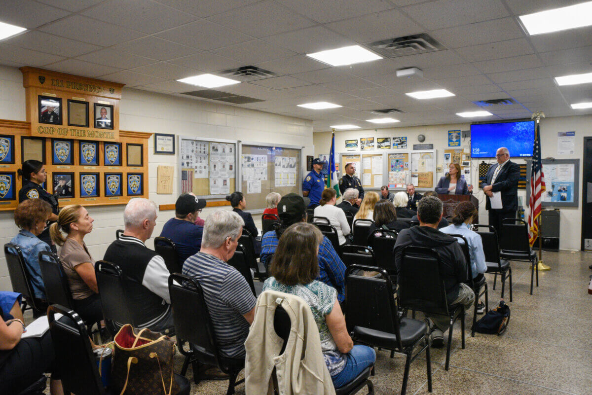 NYPD’s 111th Precinct touts reduced crime, DA promotes retail theft ...