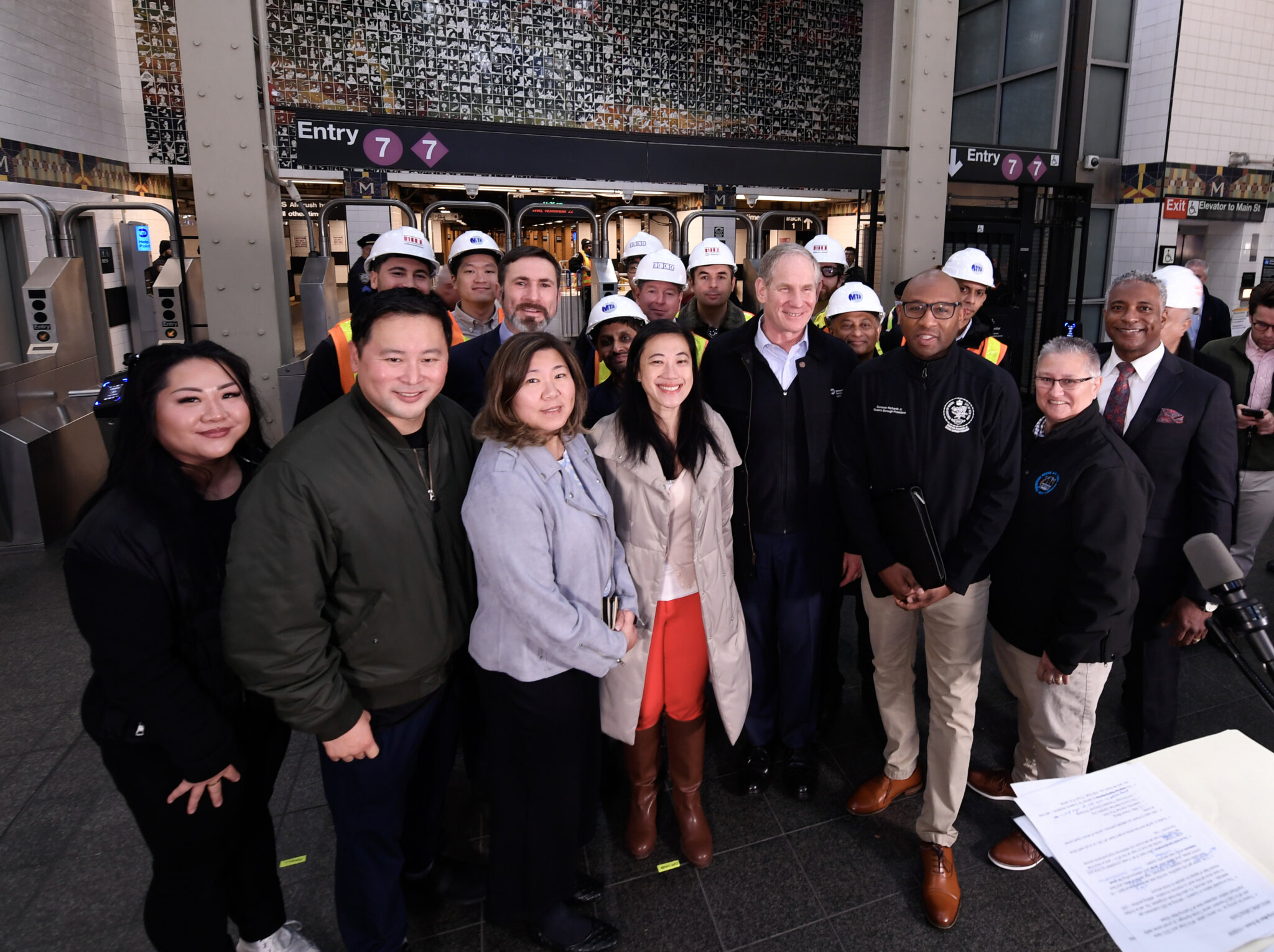 Queens officials celebrate completion of renovation project at Flushing ...