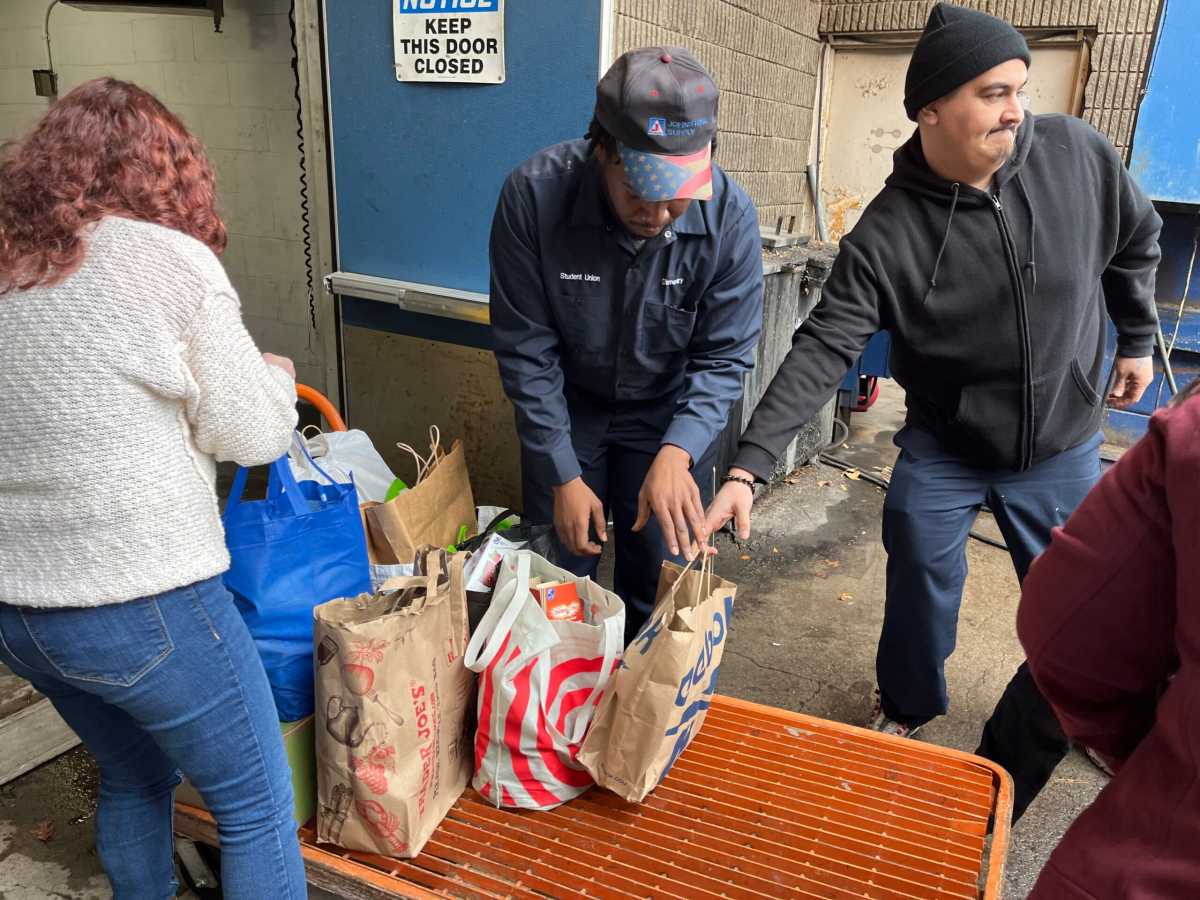 Queens County Farm collecting donations for annual CUNY food drive – QNS