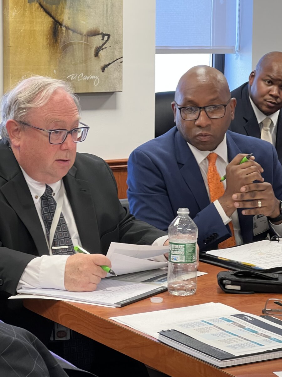 DOH commissioner visits St. John’s Episcopal Hospital in Far Rockaway – QNS