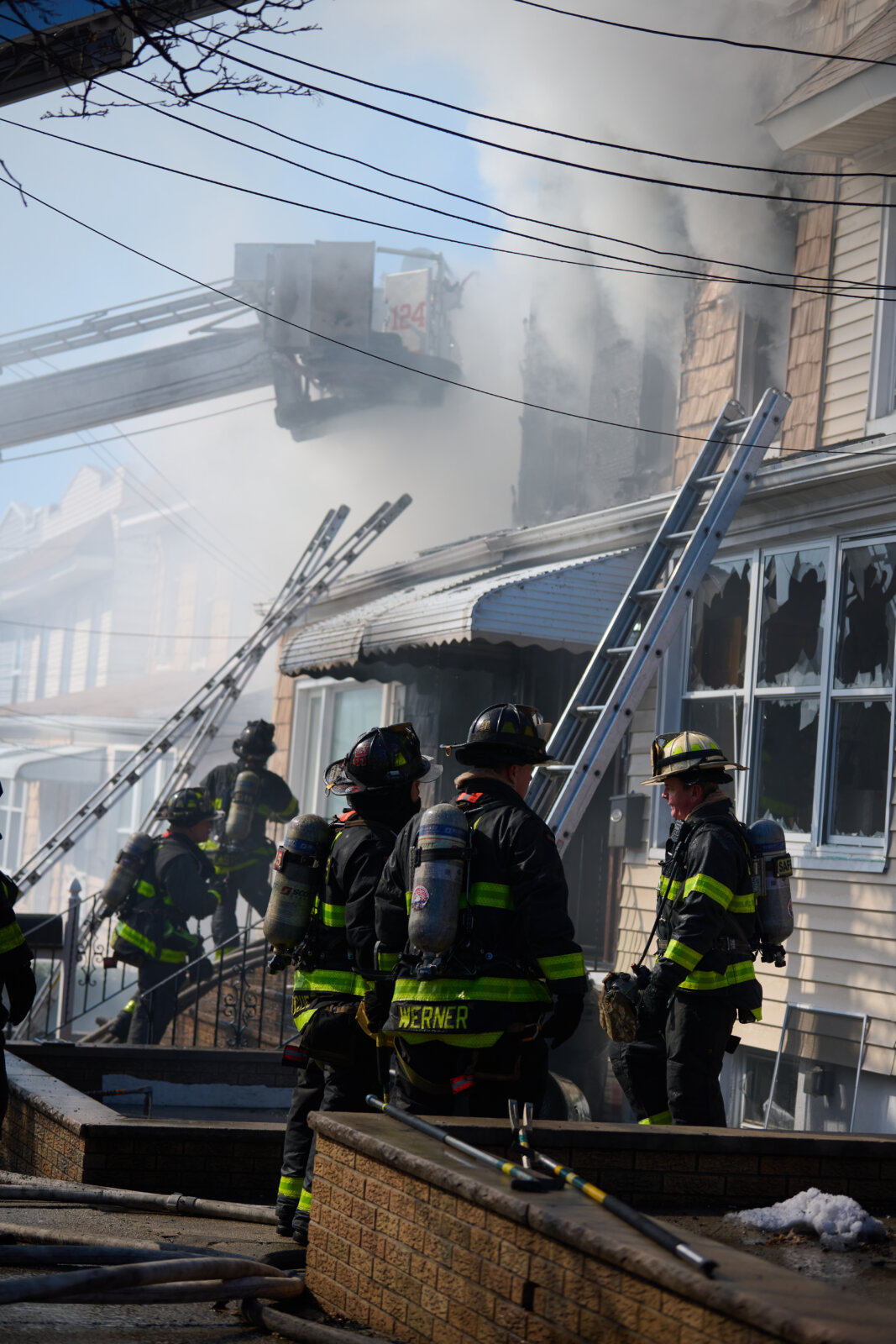 Mother, two children hurt, firefighters injured battling three-alarm ...