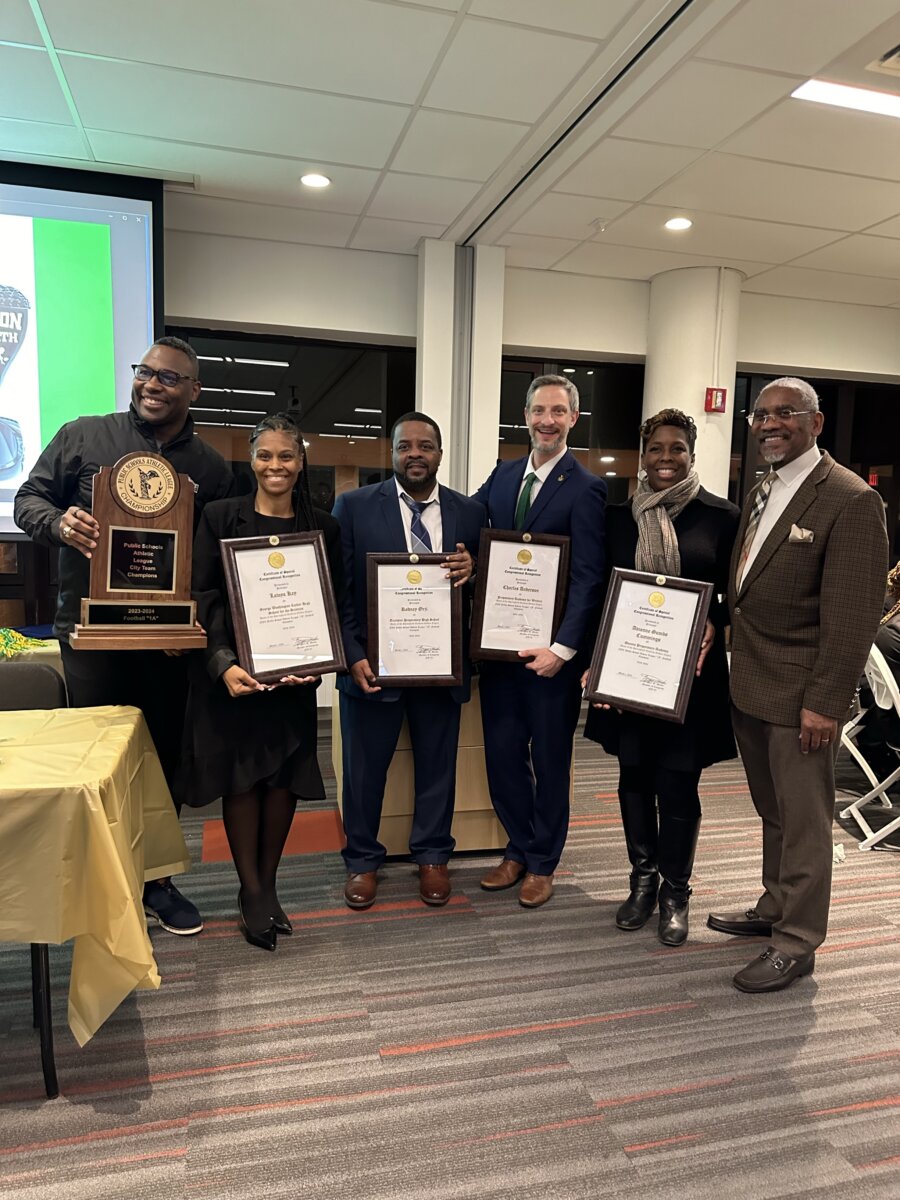 U.S. Rep. Gregory Meeks hosts ceremony honoring Springfield Gardens ...