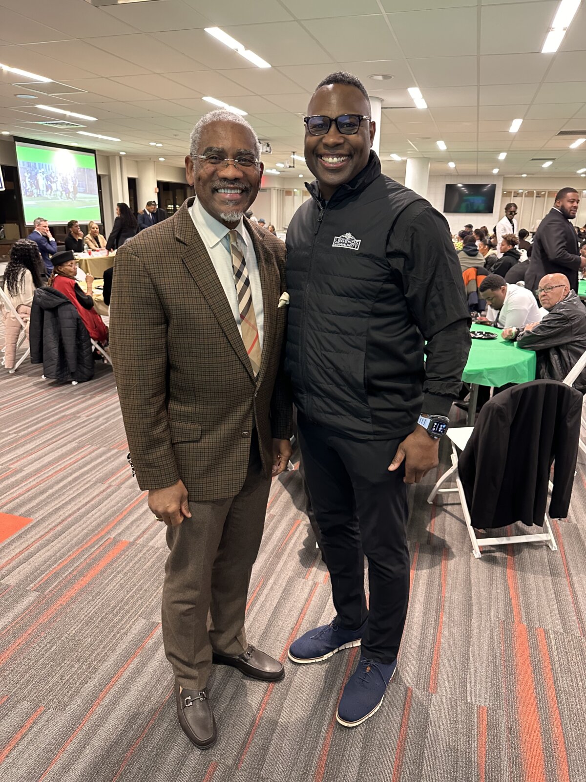 U.S. Rep. Gregory Meeks hosts ceremony honoring Springfield Gardens ...