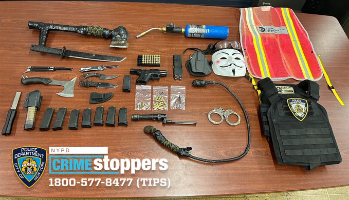 ‘Ghost car’ driver arrested in East Elmhurst after traffic stop reveals ...