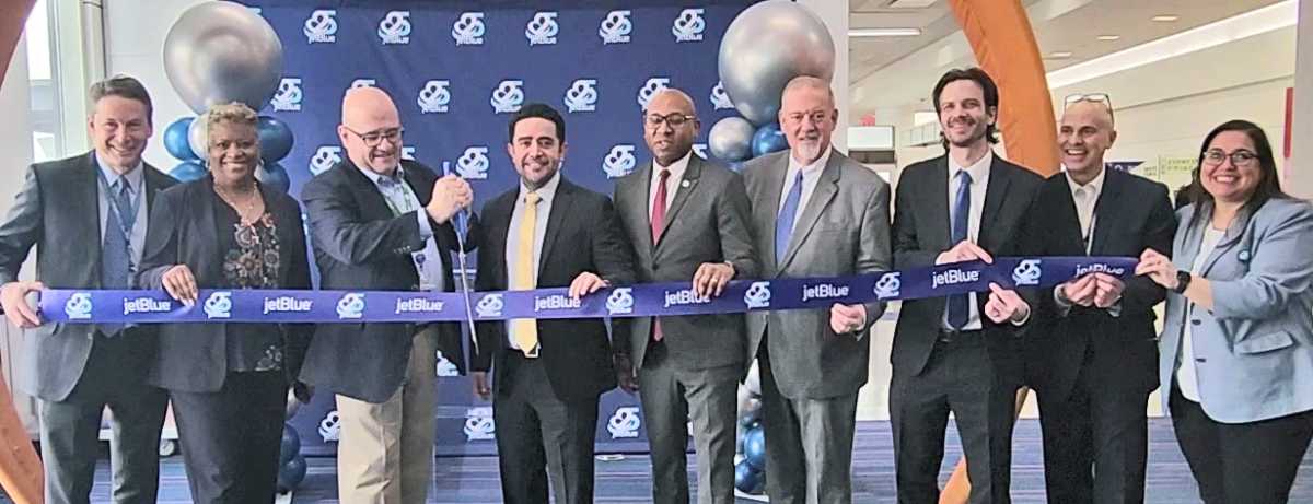 JetBlue’s 25th anniversary: A quarter-century of innovation, service ...