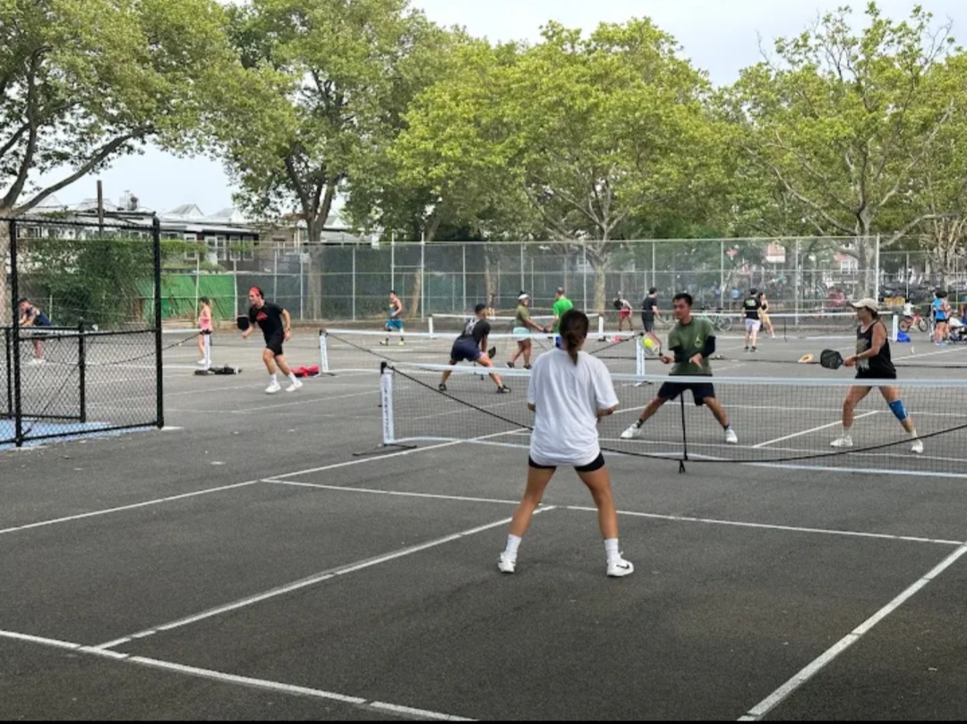 Game on: Where to play pickleball in Queens – QNS
