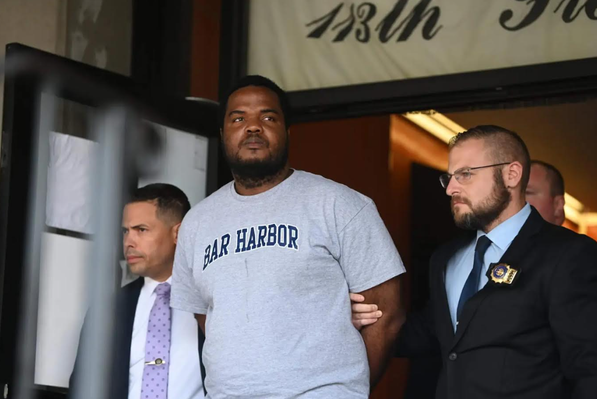 Southeast Queens man convicted of triple murder in 2022 stabbing ...