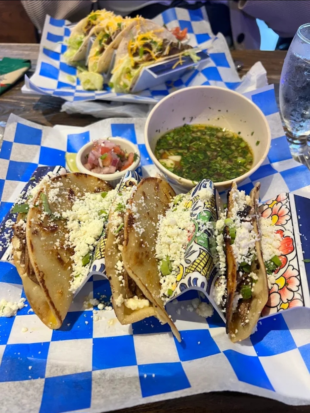 Tipsy Tequila and Taco Bar opens at former Pour House spot in Bayside – QNS