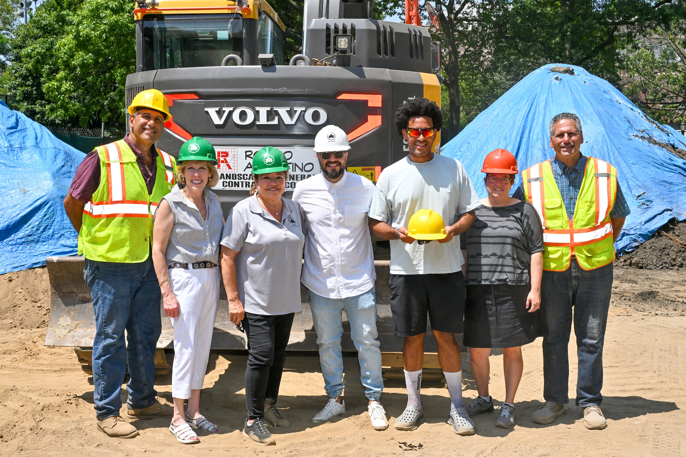 Modern playgrounds, basketball courts and green spaces coming soon to Corona parks – QNS