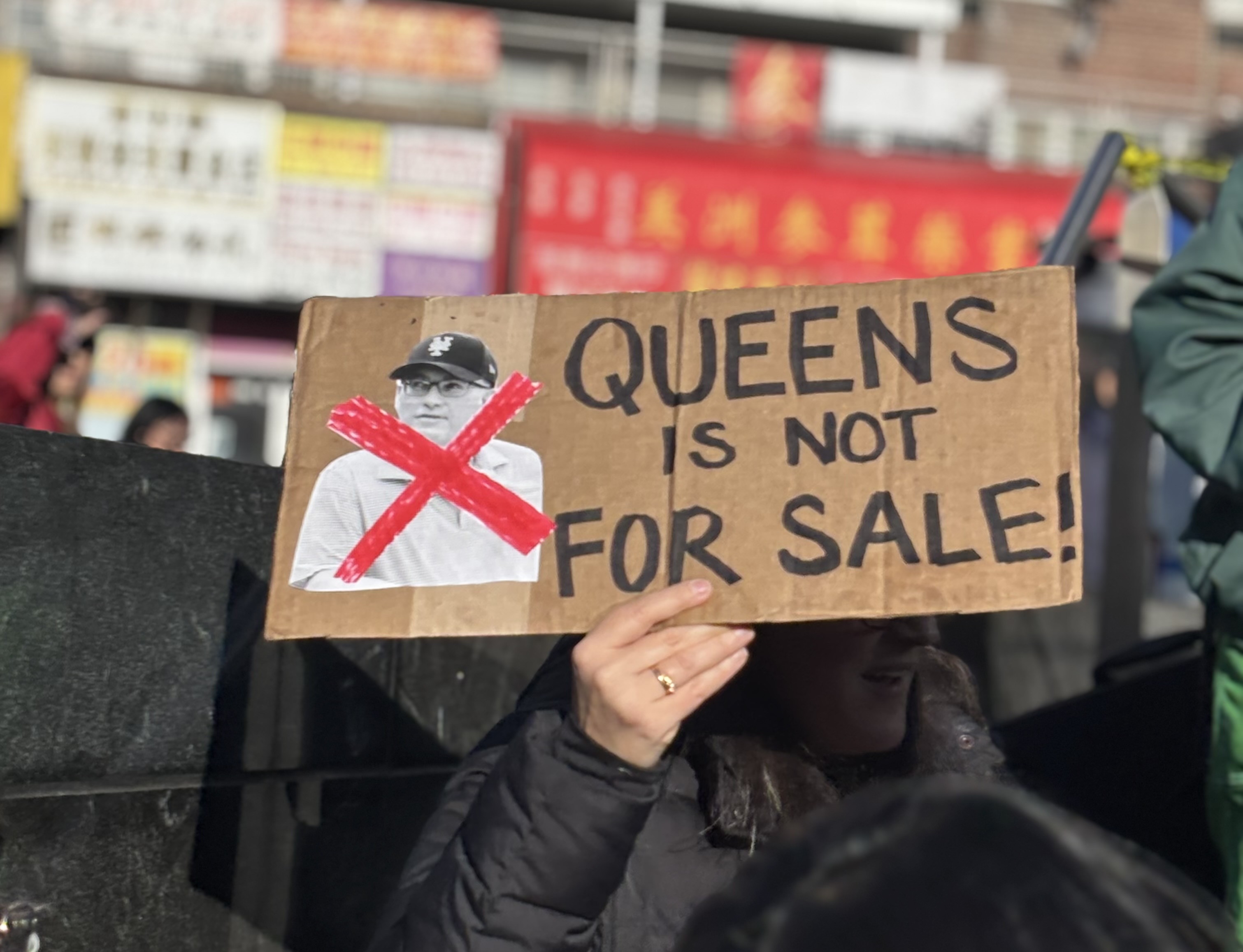 Anti-casino rally in Flushing draws hundreds in protest of casino ...