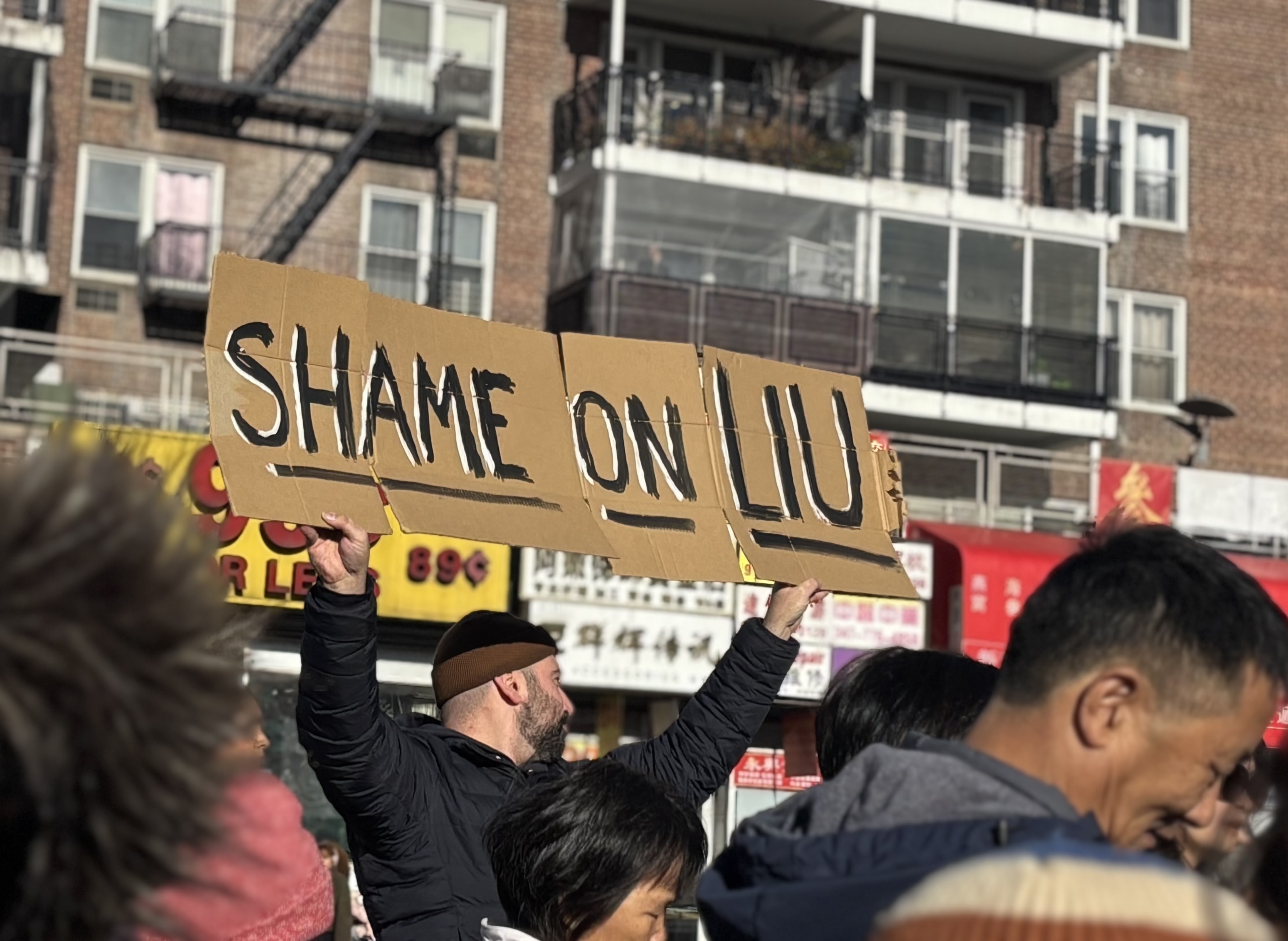 Anti-casino rally in Flushing draws hundreds in protest of casino ...
